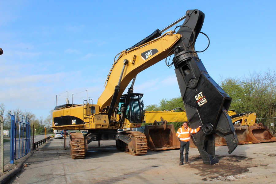 Caterpillar 385c Excavator | Euro Demolition Caterpillar 385c Excavator | Euro Demolition