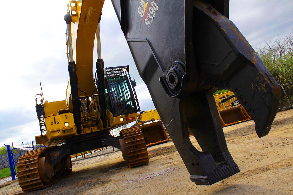 Caterpillar 385c Excavator | Euro Demolition Caterpillar 385c Excavator | Euro Demolition